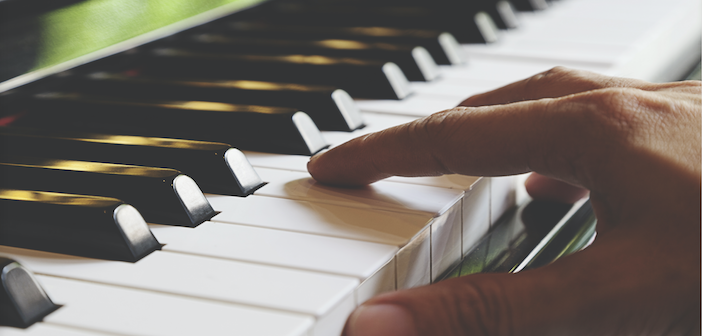 In 1971 one airline decided to fit a 64-key Wurlitzer electronic piano ...