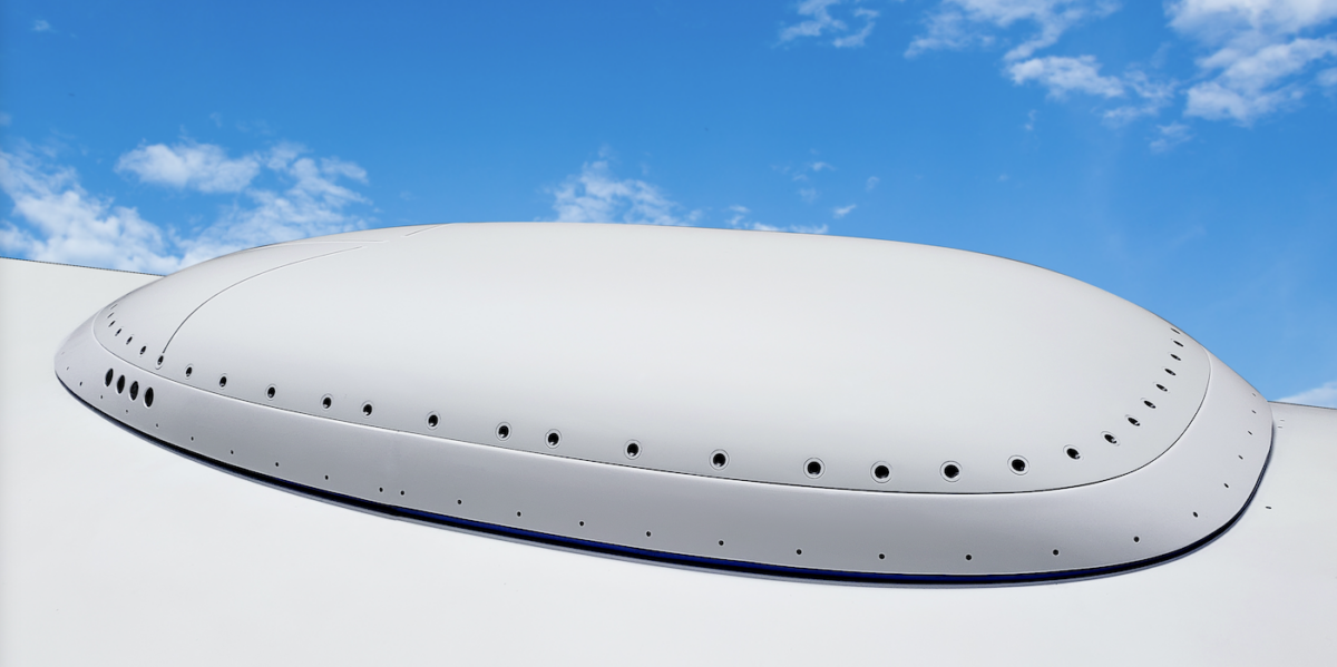 ThinKom reports "near-zero" drag for antenna radome - Aircraft ...