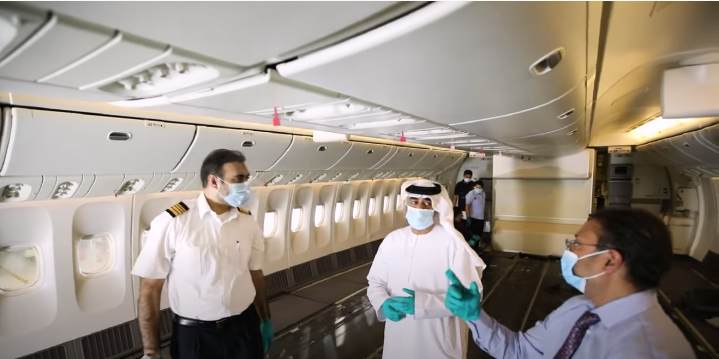 How an Emirates B777-300ER becomes a mini-freighter - Aircraft ...