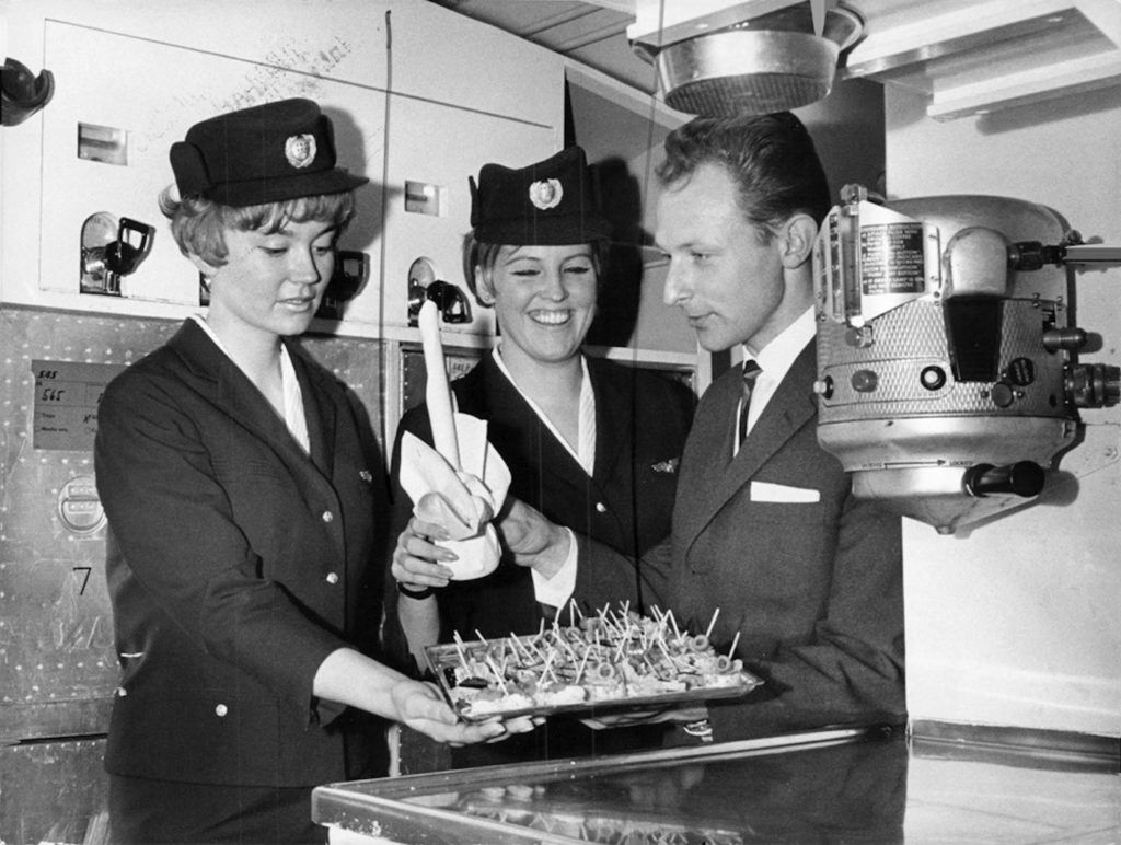 SAS: glamour, nostalgia and a fantastic fleet - Aircraft Interiors ...