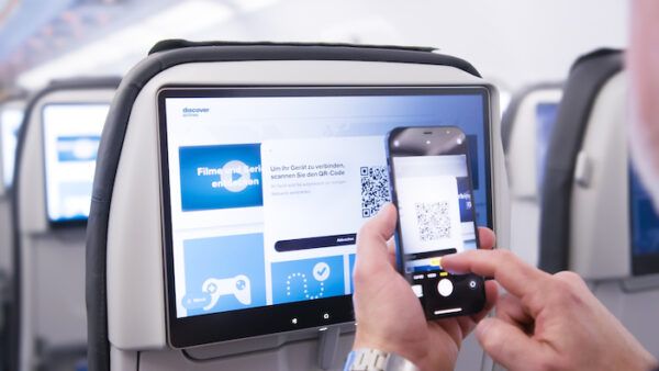 Live airline trials begin for AERQ’s Aerena Inseat System - Aircraft ...
