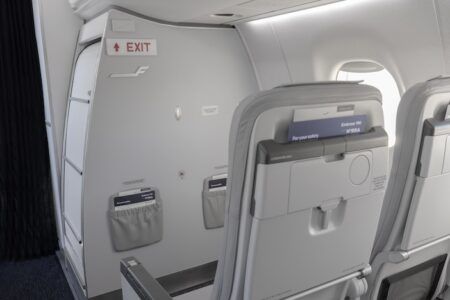 Finnair’s completes first Embraer E190 cabin refurbishment - Aircraft ...