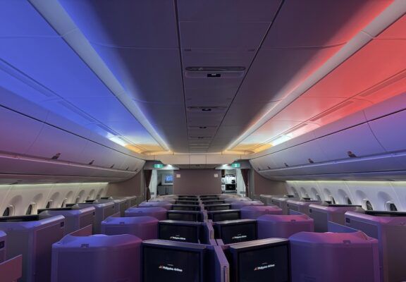 Philippine Airlines' (PAL) flagship A350-1000 cabin interiors ...